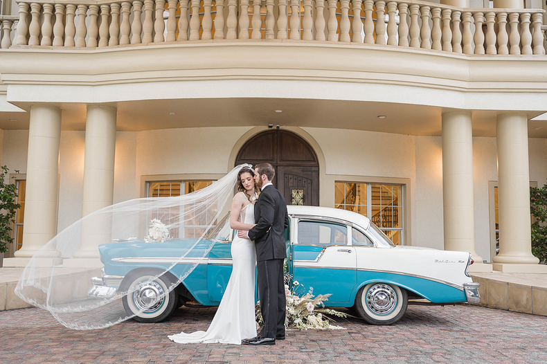 Romantic Piano Wedding - Brides & Weddings Magazine