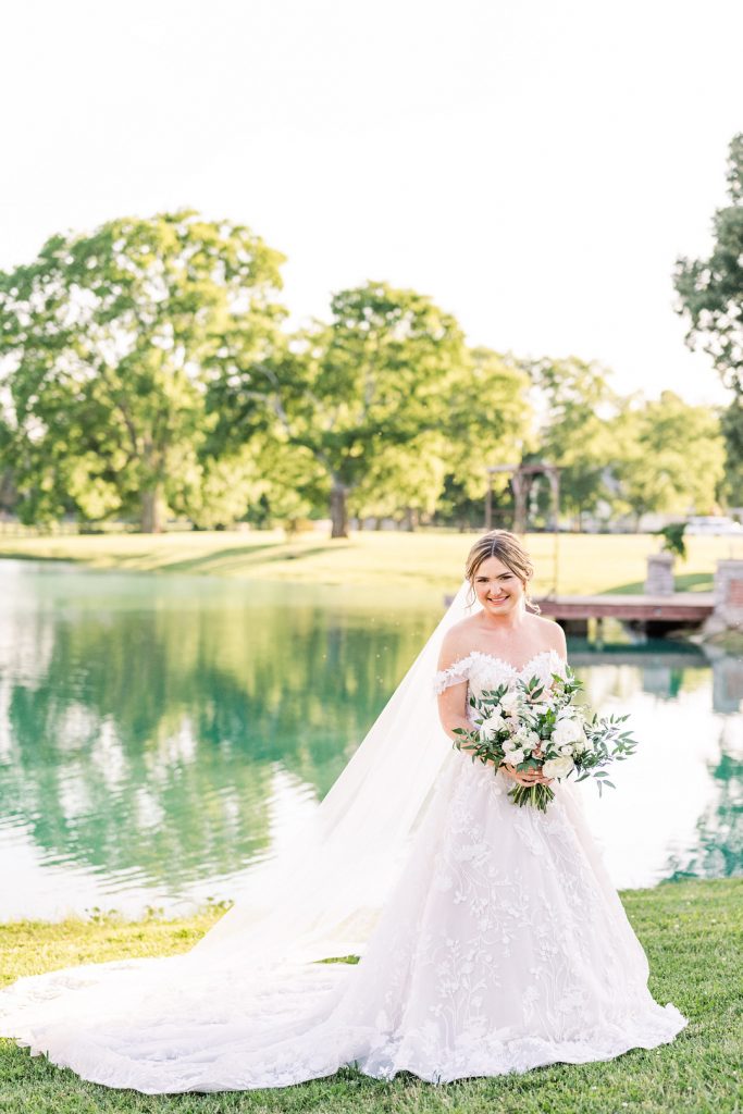 Summer Wedding in Middle Tennessee - Brides & Weddings Magazine