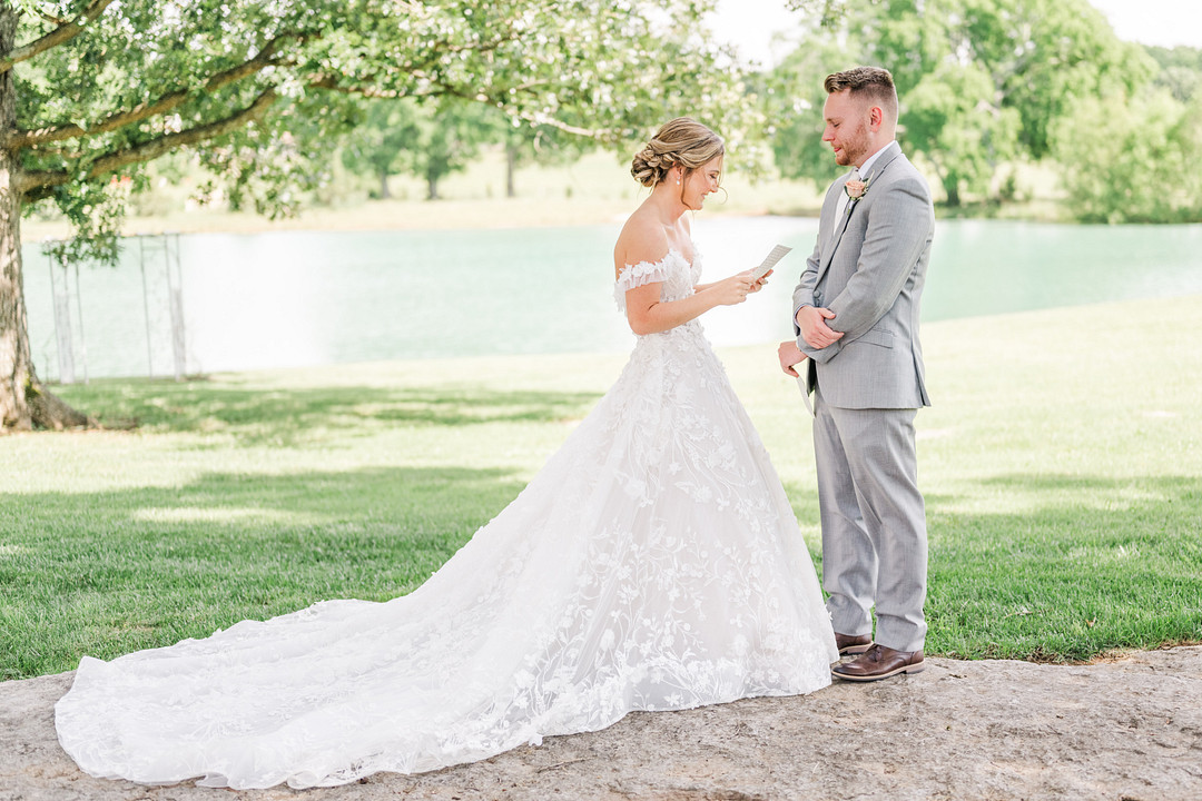 Summer Wedding in Middle Tennessee - Brides & Weddings Magazine