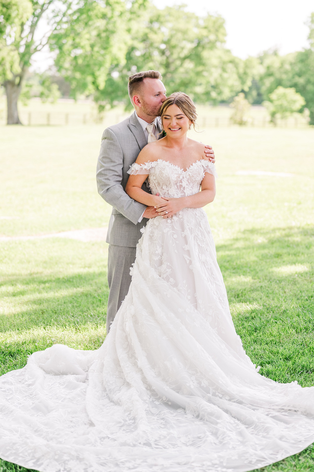 Summer Wedding in Middle Tennessee - Brides & Weddings Magazine