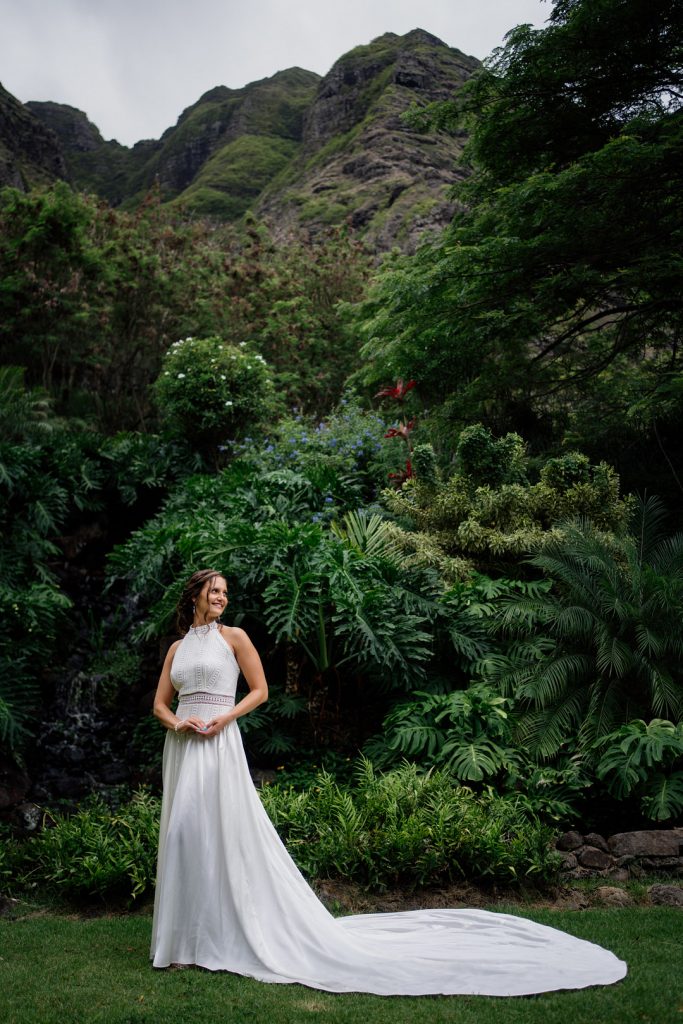 Selema and Brett's Hawaii Wedding - Brides & Weddings Magazine