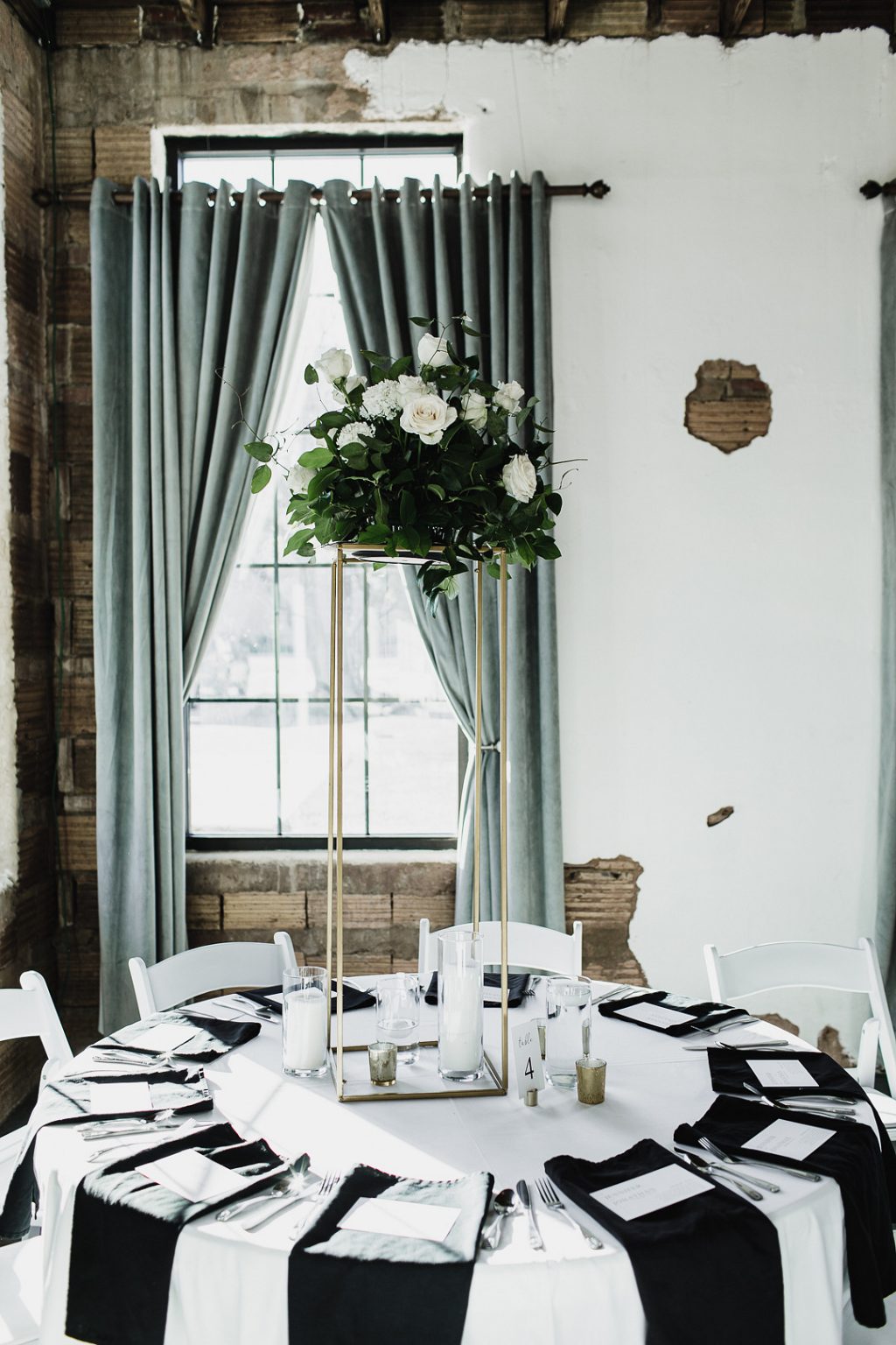 Jennifer and Jon's Modern Classic Wedding - Brides & Weddings Magazine