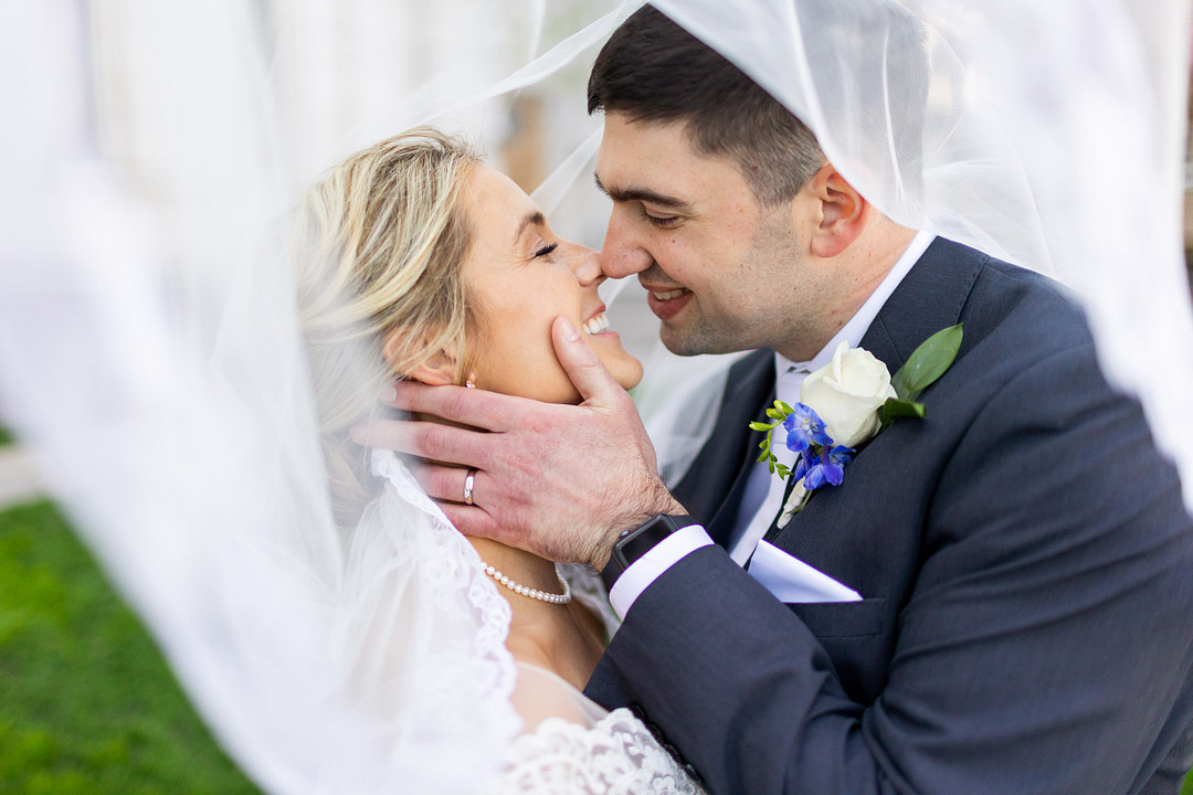 Katie and Pat's Downtown Wedding on the 50th Floor of the IDS Tower ...