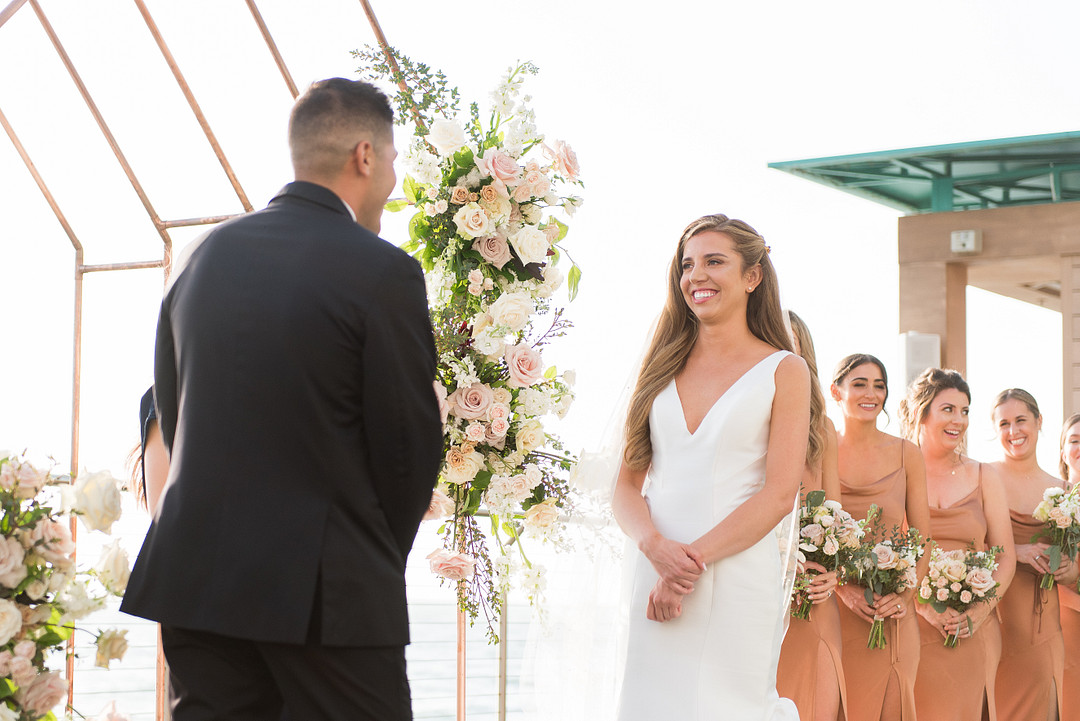 Taylor and Nolan's Romantic Wedding along the Gulf of Mexico - Brides ...