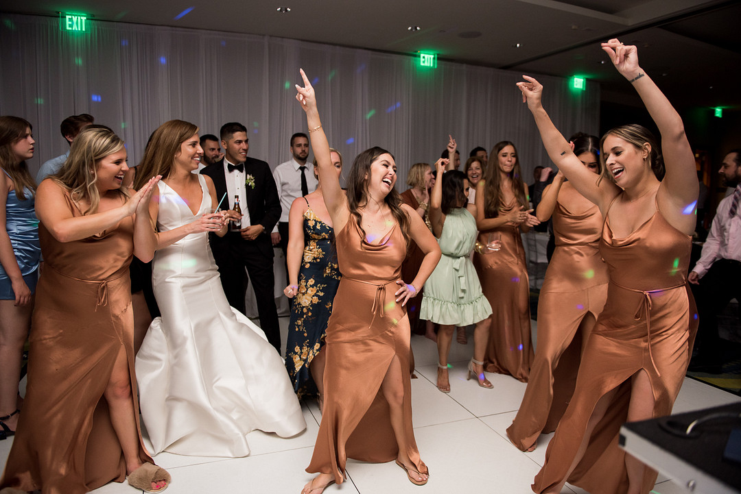 Taylor and Nolan's Romantic Wedding along the Gulf of Mexico - Brides ...