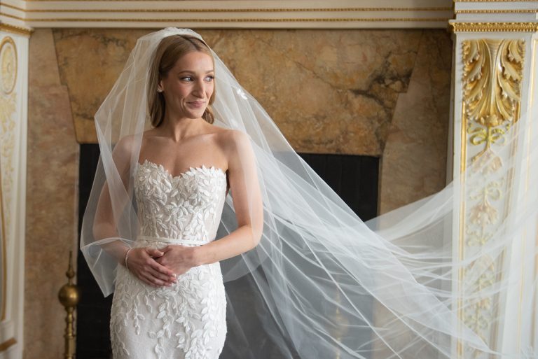 Michelle and Sam's Glam Jewish Wedding at Metropolitan New York Club ...