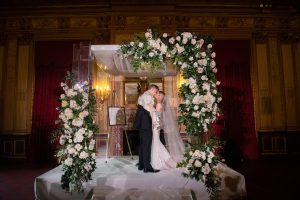 Michelle and Sam's Glam Jewish Wedding at Metropolitan New York Club ...