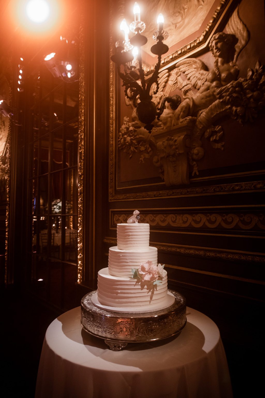 Michelle and Sam's Glam Jewish Wedding at Metropolitan New York Club ...