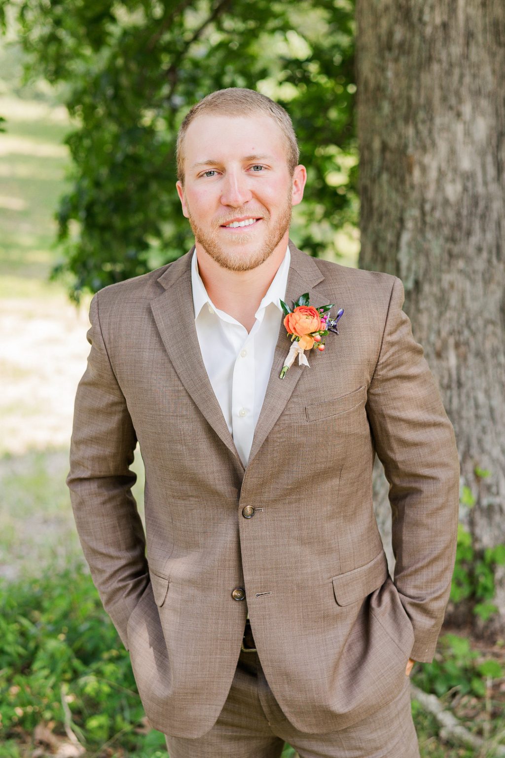 Torie and Samuel's Colorful Southern June Wedding - Brides & Weddings ...