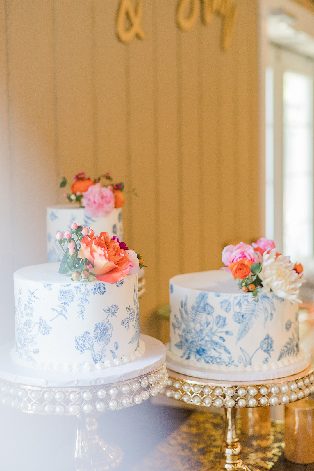 Torie and Samuel's Colorful Southern June Wedding - Brides & Weddings ...