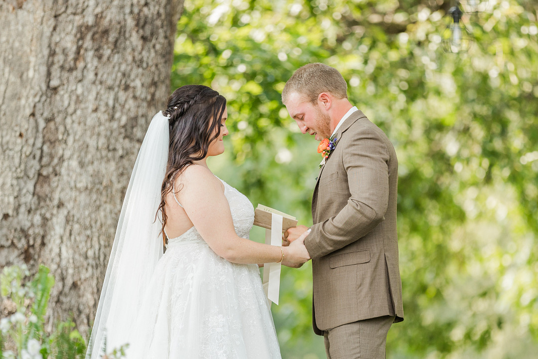 Torie and Samuel's Colorful Southern June Wedding - Brides & Weddings ...