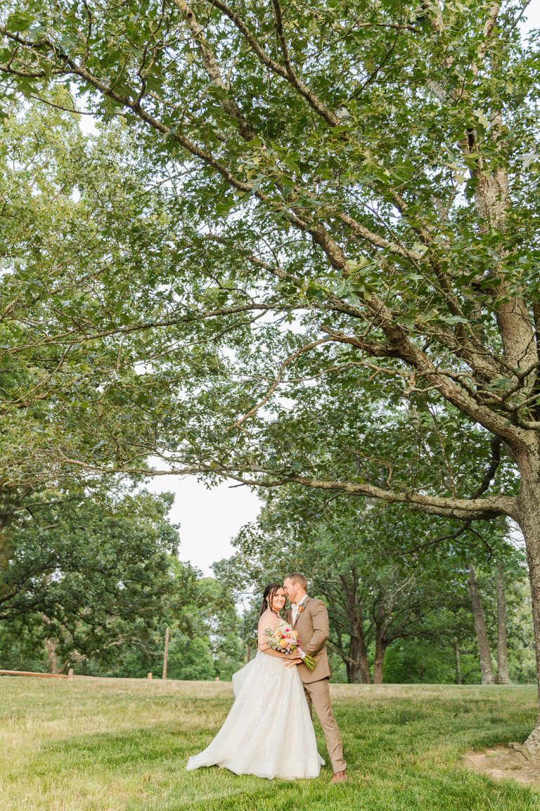 Torie and Samuel's Colorful Southern June Wedding - Brides & Weddings ...