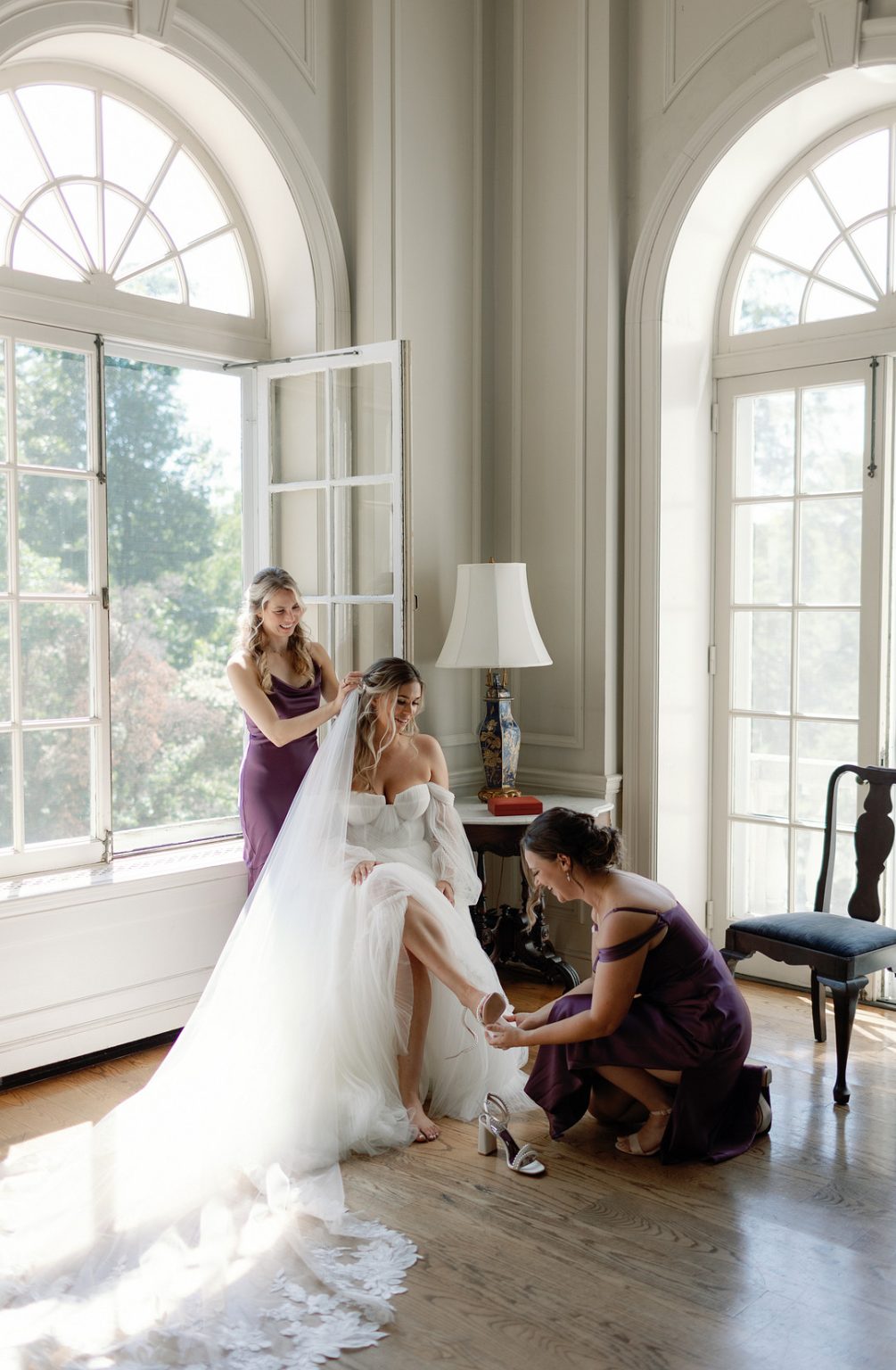 Alison and Nash's 'Lover' Inspired Wedding at Historic Estate - Brides ...