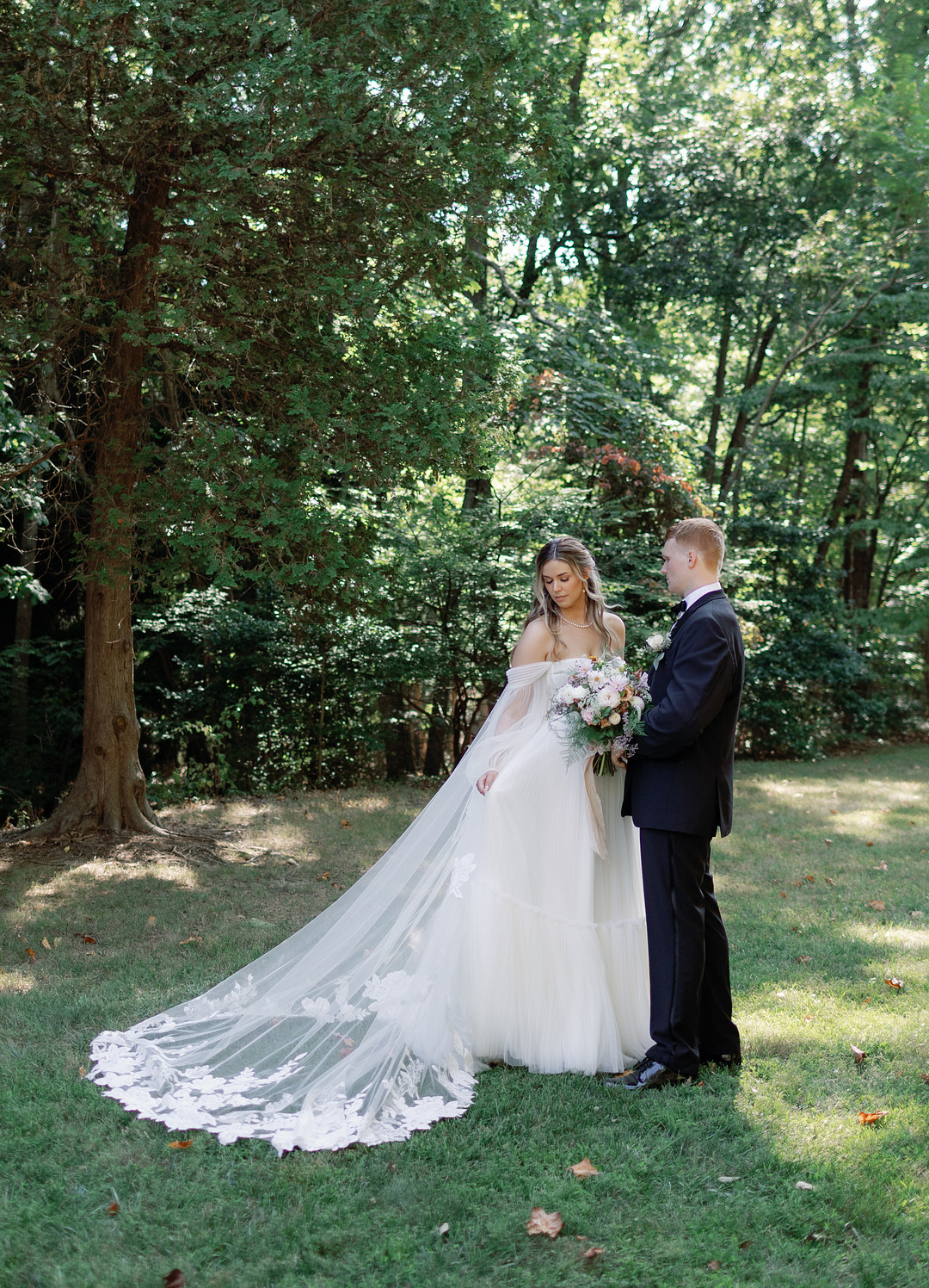 Alison and Nash's 'Lover' Inspired Wedding at Historic Estate - Brides ...