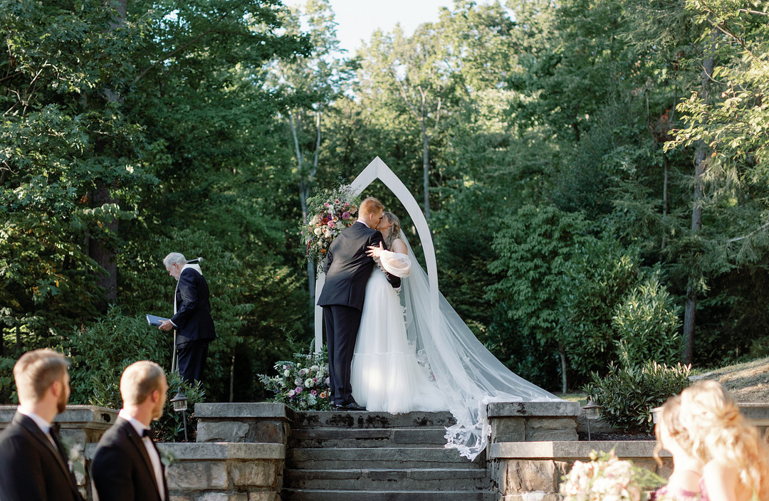 Alison and Nash's 'Lover' Inspired Wedding at Historic Estate - Brides ...