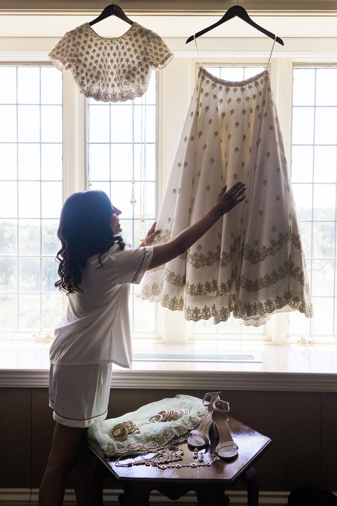 Nirali and Sean's Beautiful Summer Golf Club Wedding - Brides ...