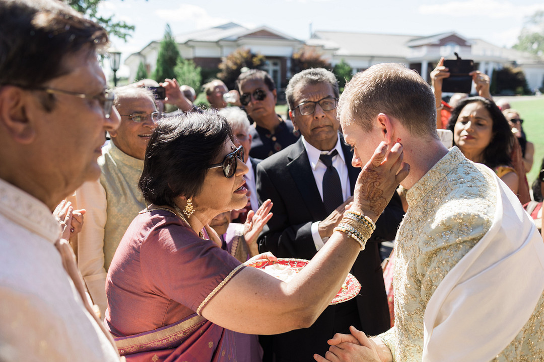 Nirali and Sean's Beautiful Summer Golf Club Wedding - Brides ...
