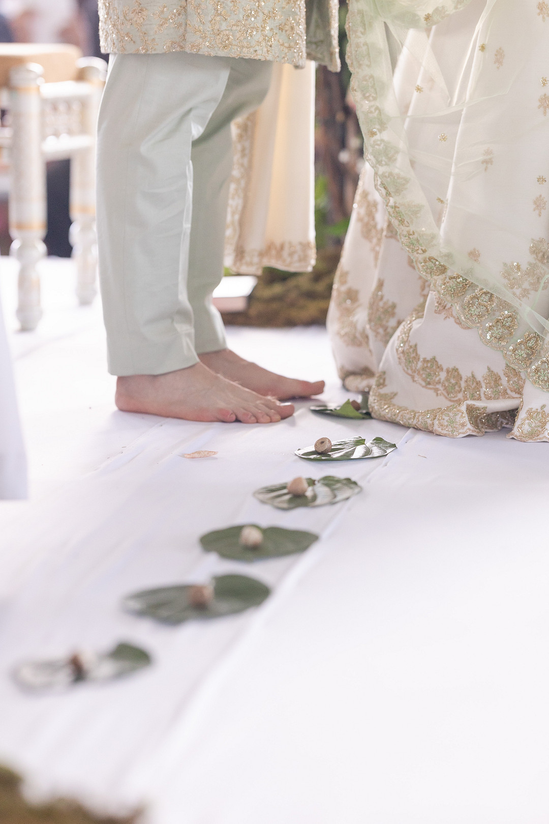 Nirali and Sean's Beautiful Summer Golf Club Wedding - Brides ...