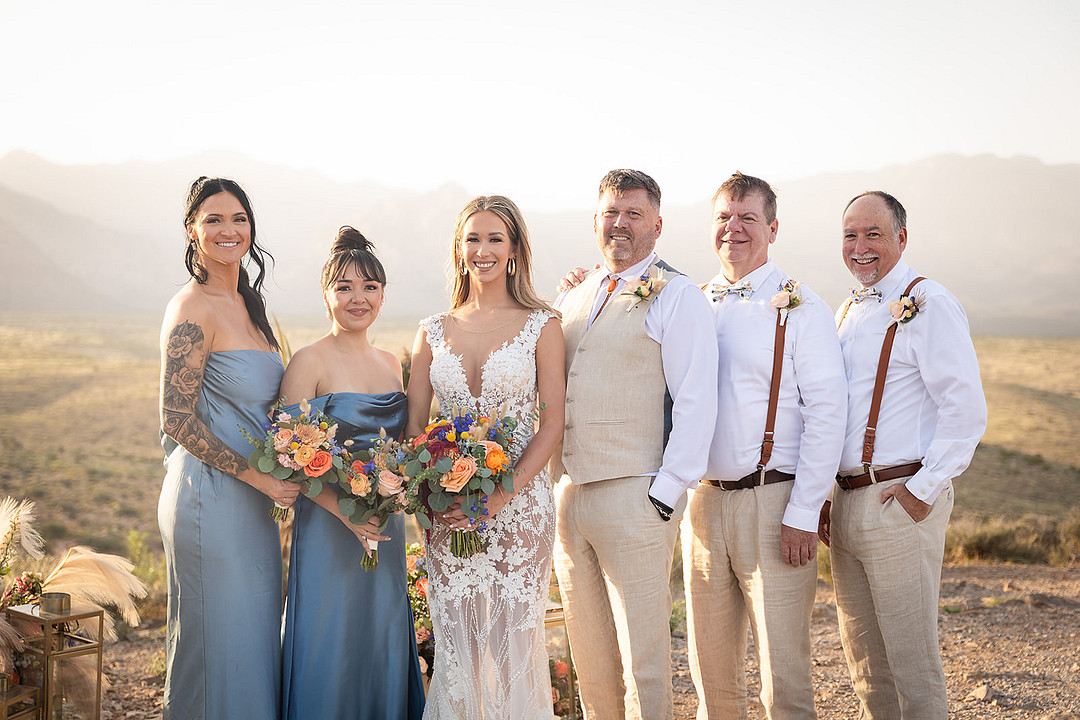 Jessica and Joseph's Classic Las Vegas Elopement at Red Rock Canyon ...