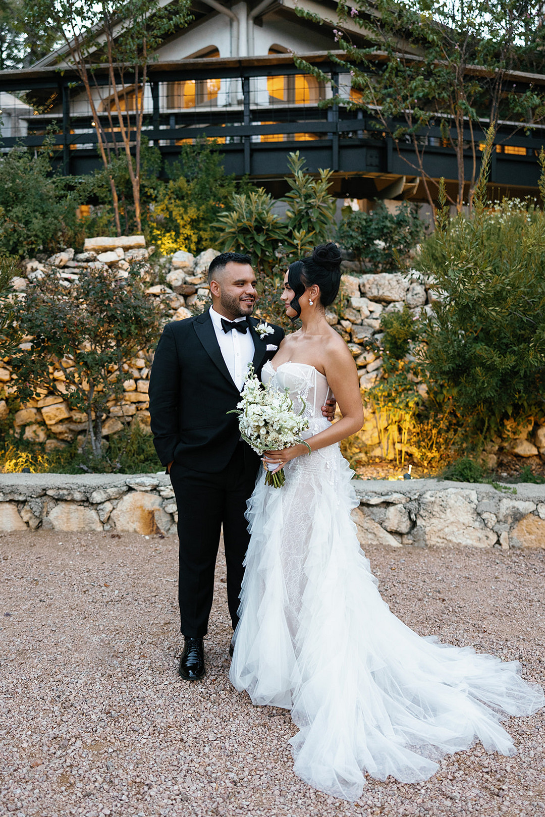 Emily and Victor's White Wildflower Wedding at Villa Antonia - Brides ...