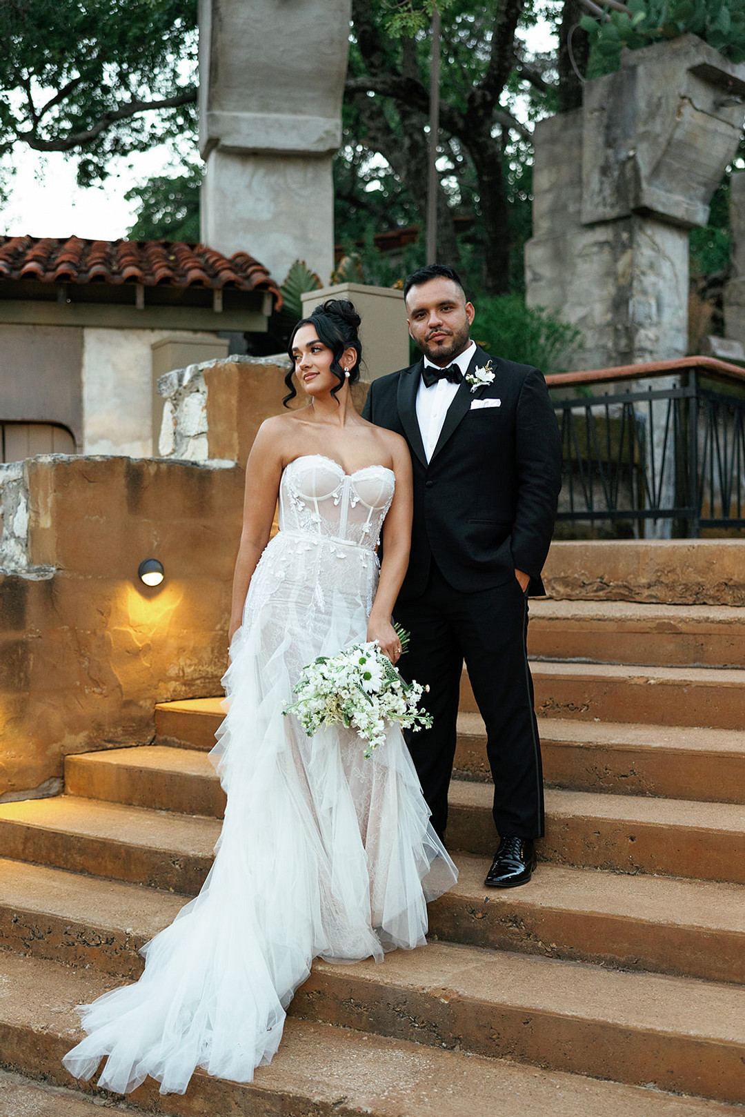 Emily and Victor's White Wildflower Wedding at Villa Antonia - Brides ...