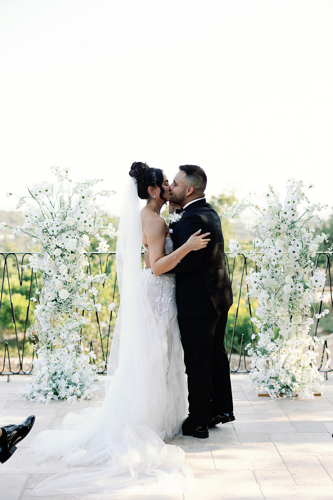 Emily and Victor's White Wildflower Wedding at Villa Antonia - Brides ...