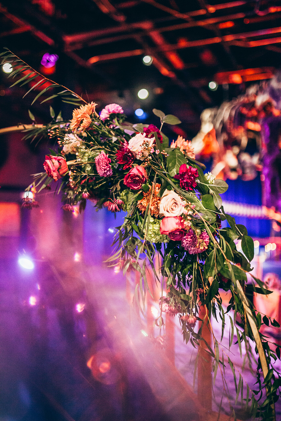 Michelle and Andrew's Dinosaur Wedding at the Orlando Science Center ...