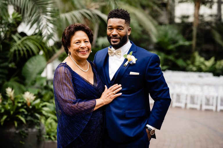 Alonna and Khalid's Beautiful Botanical Garden Wedding - Brides ...