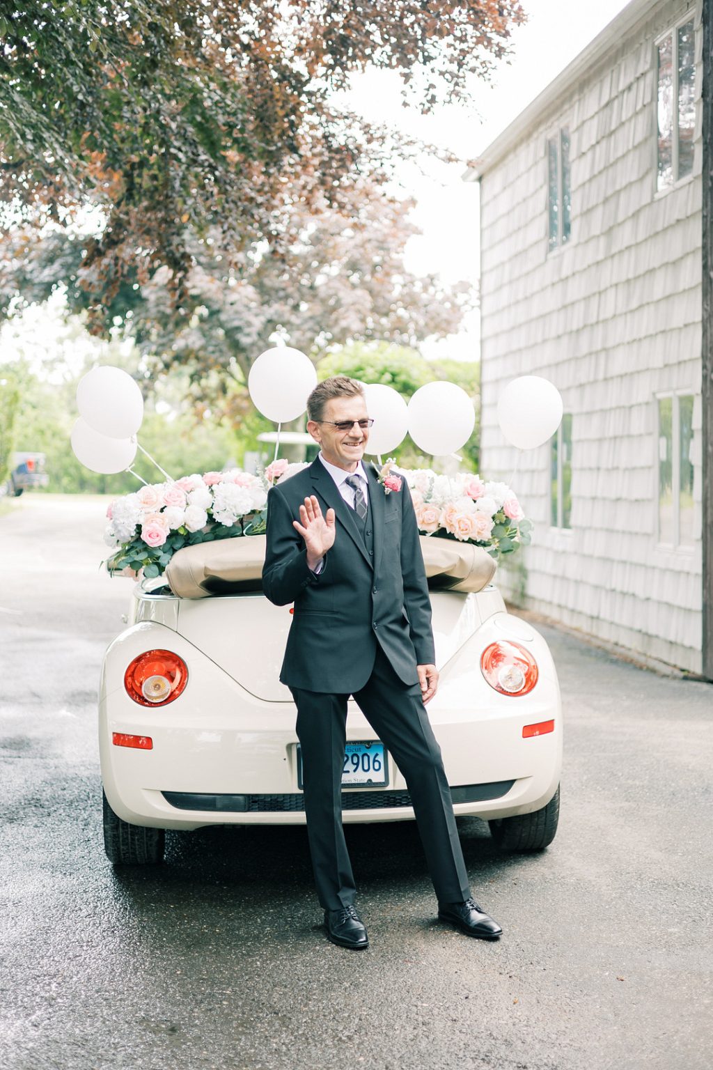 Anna and Ulysses's Beautiful Summer Wedding in the Hamptons - Brides ...