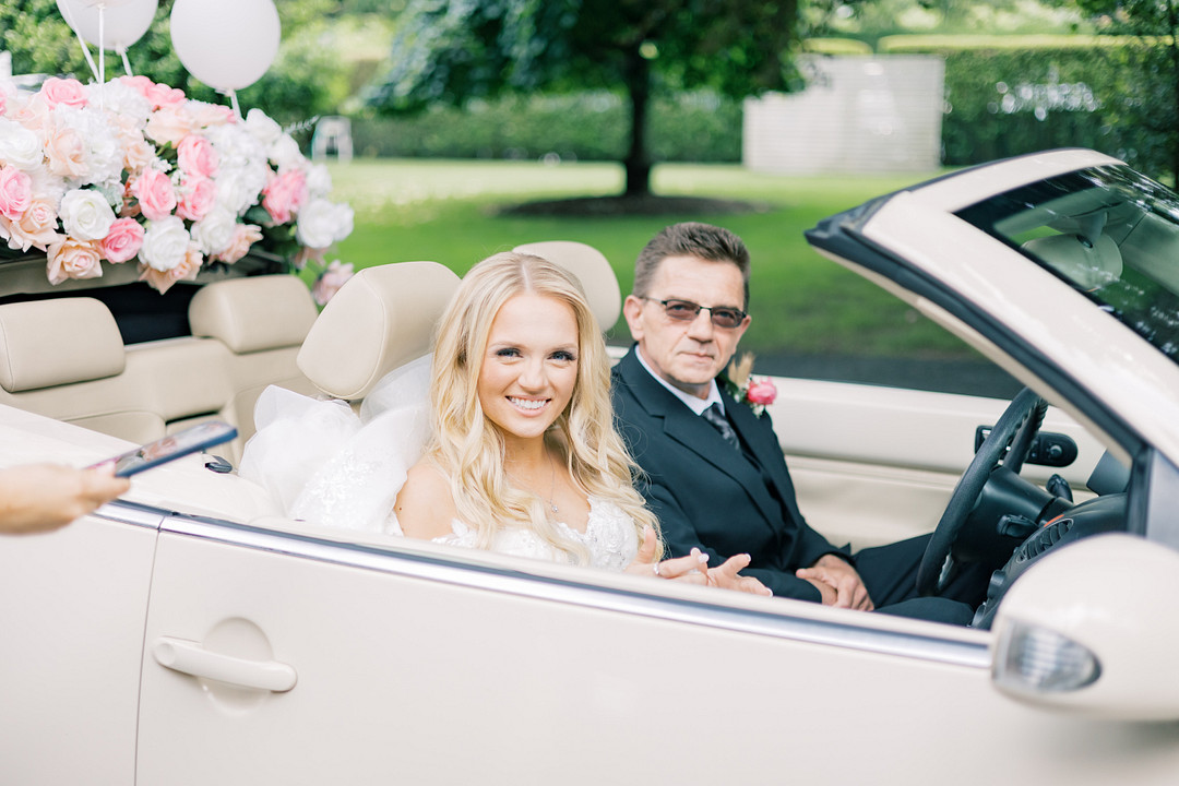 Anna and Ulysses's Beautiful Summer Wedding in the Hamptons - Brides ...