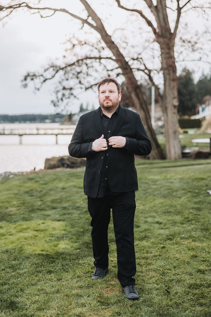 Ashley and Matt's Intimate Winter Waterfront Wedding - Brides ...