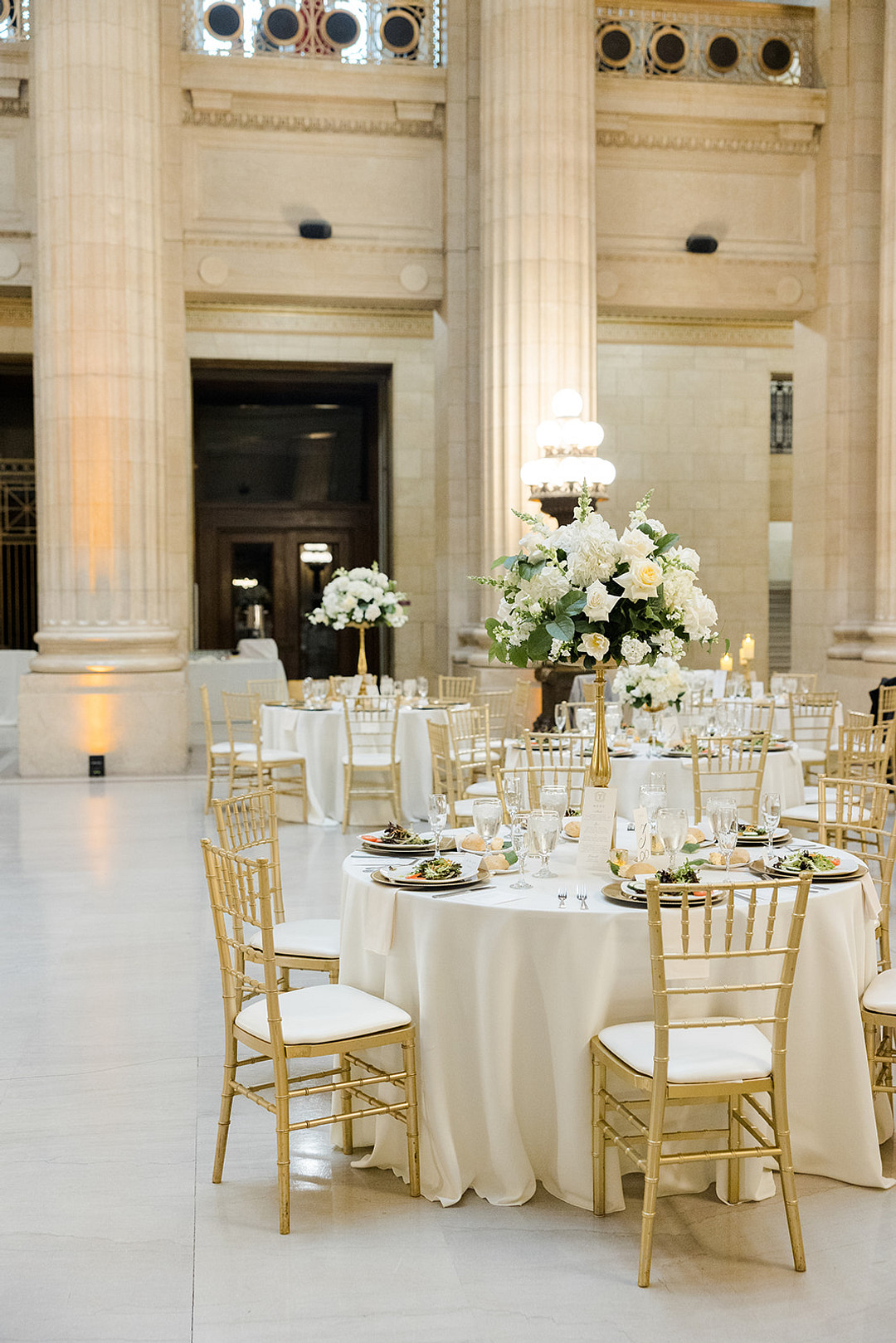 Jacqueline and Sammy's Sophisticated Black and White Wedding at ...