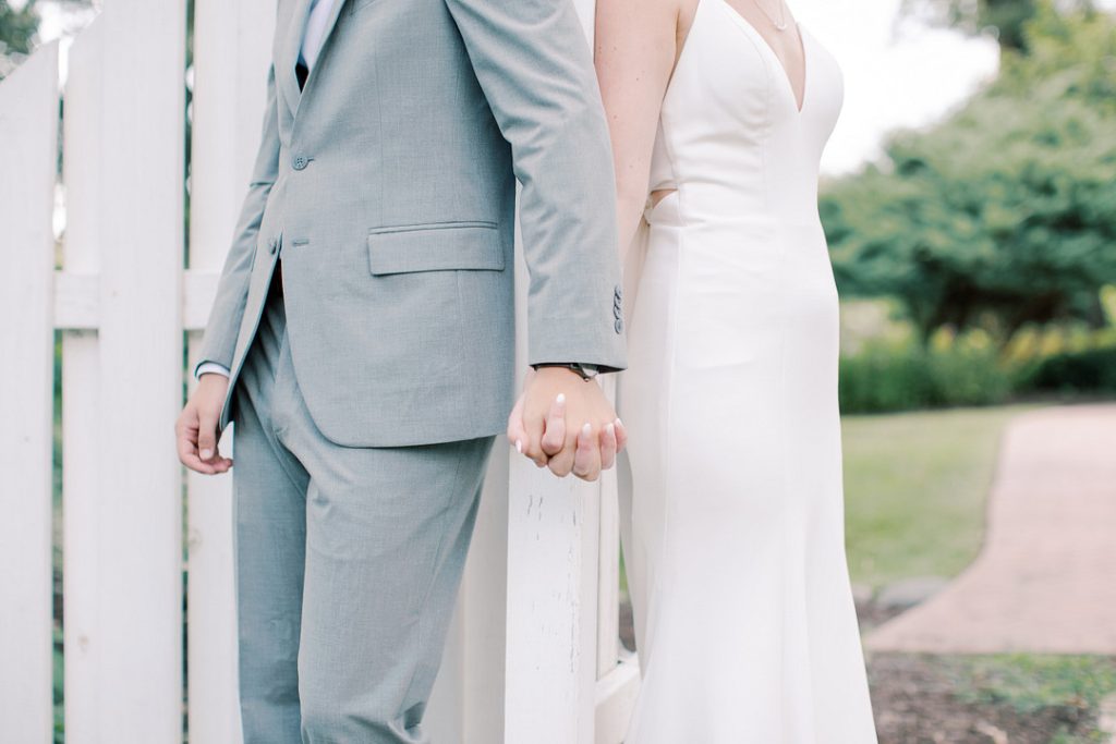 Emma and Carson's Classic and Elegant Blue and White Wedding In ...