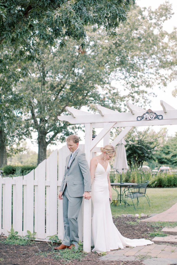 Emma and Carson's Classic and Elegant Blue and White Wedding In ...