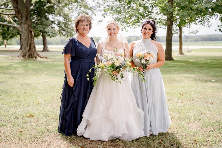 Alyson and Dylan's Beautiful Outdoor Wedding at Cedar Bay Farm - Brides ...