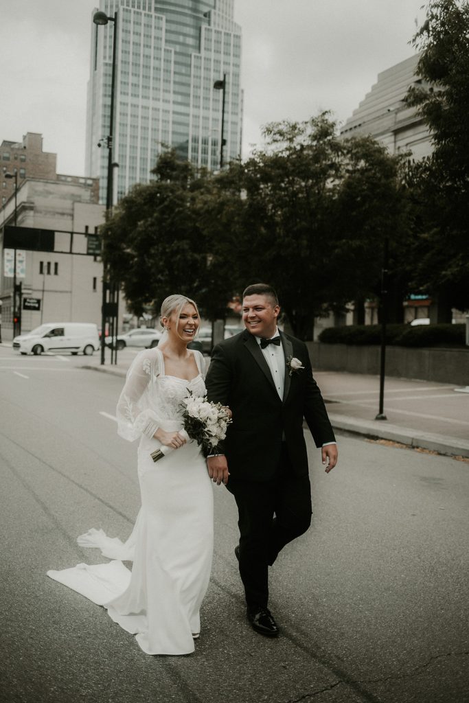 Kayla and Sam's Elegant Wedding in Downtown Cincinnati - Brides ...