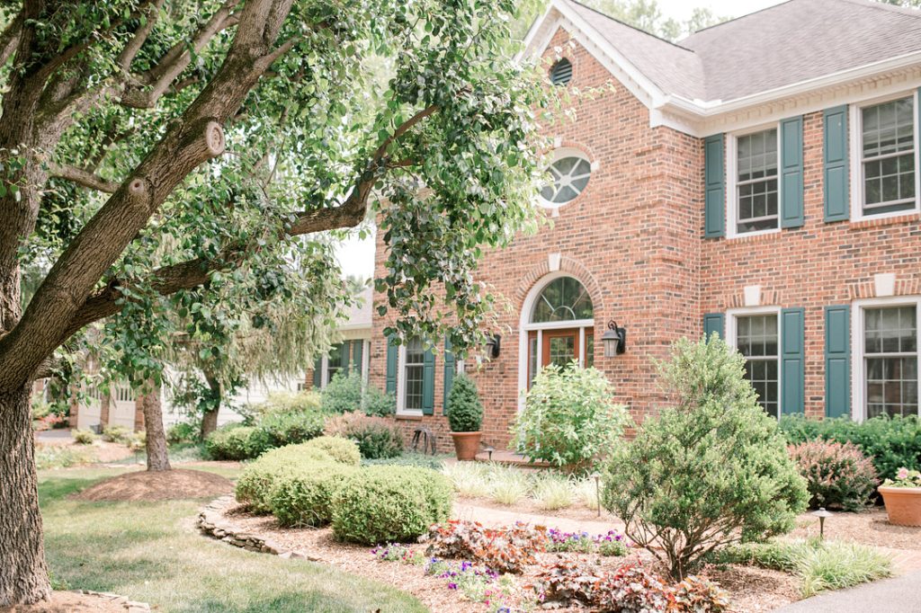 Leah and Michael's Intimate Backyard Wedding - Brides & Weddings Magazine