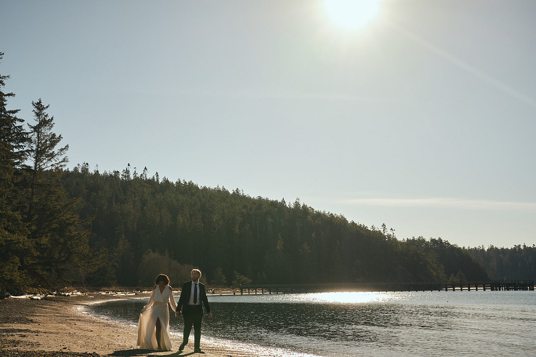 Outdoor Elopement Styled Shoot at Deception Pass State Park - Brides ...