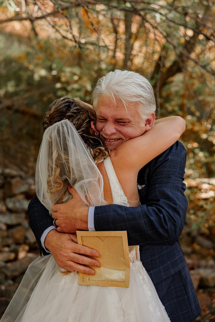 Marissa and Dan's Beautiful Fall Wedding at Stone Mountain Lodge ...
