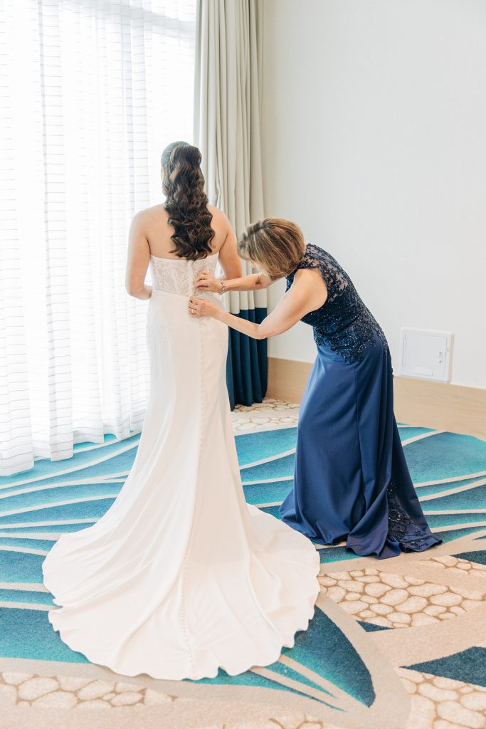 Kristen and John's Waterfront Wedding at Wyndham Grand - Brides ...
