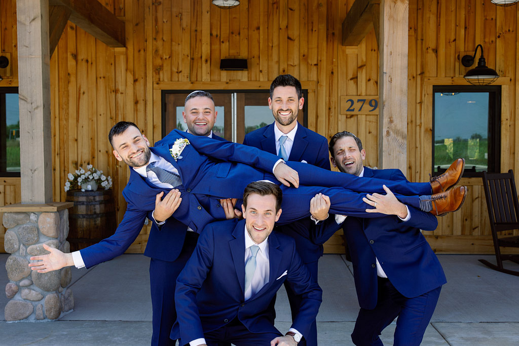Ariel and Noah's Jewish Wedding Celebration at The Barn at Timber Point ...