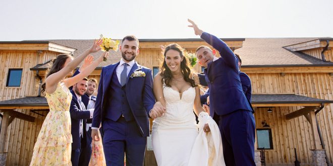 Ariel and Noah's Jewish Wedding Celebration at The Barn at Timber Point ...