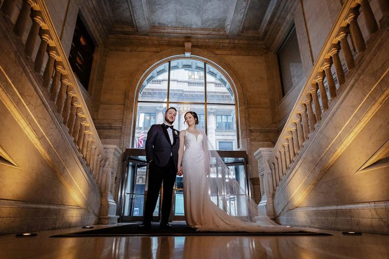 Allison and Aaron's Downtown Chicago Urban Wedding - Brides & Weddings ...