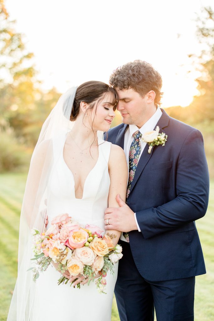 Aislin and Jack's Warm Fall Hunting Lodge Wedding at Otter Creek Farmstead - Brides & Weddings ...